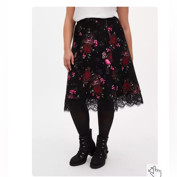 torrid | Skirts | Torrid Black Floral Midi Skirt Fairy Whimsical Goth ...